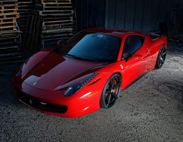 Ferrari : Histoire de la marque au célèbre cheval cabré italien